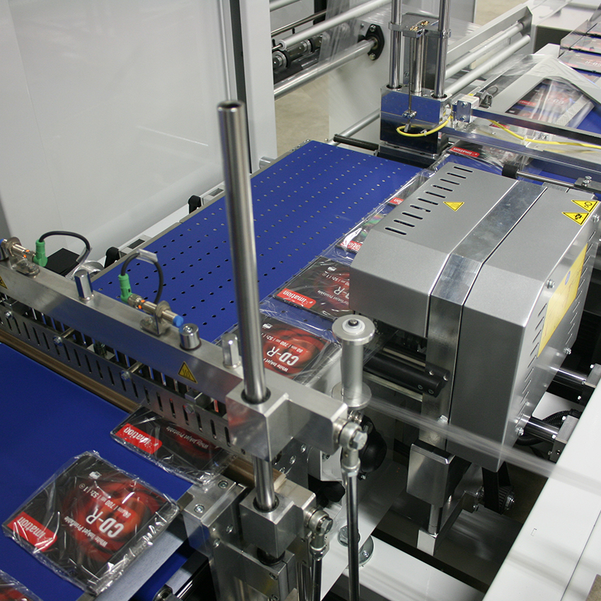 Continuous Automatic Side Sealer | Bar Sealers | Astrolift