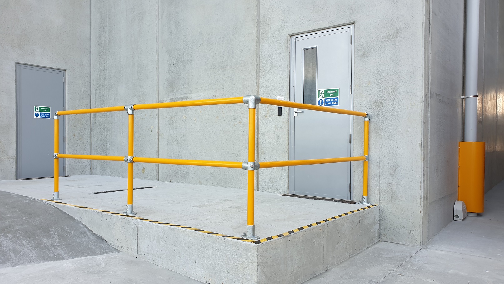 Steel Pedestrian Barrier | Astrolift | Pedestrian Barriers | Astrolift