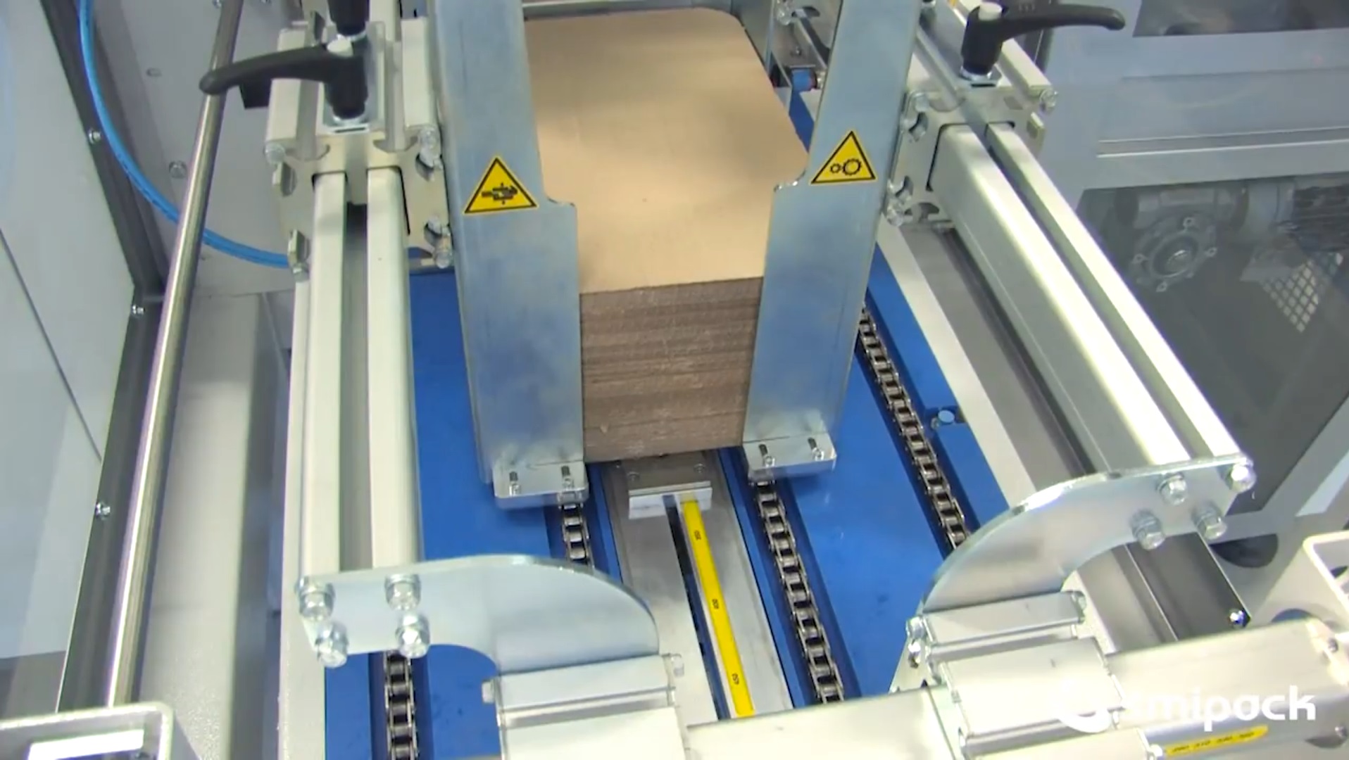 Stainless Bundle Wrapper In-line | Astrolift | Bundle Wrappers | Astrolift