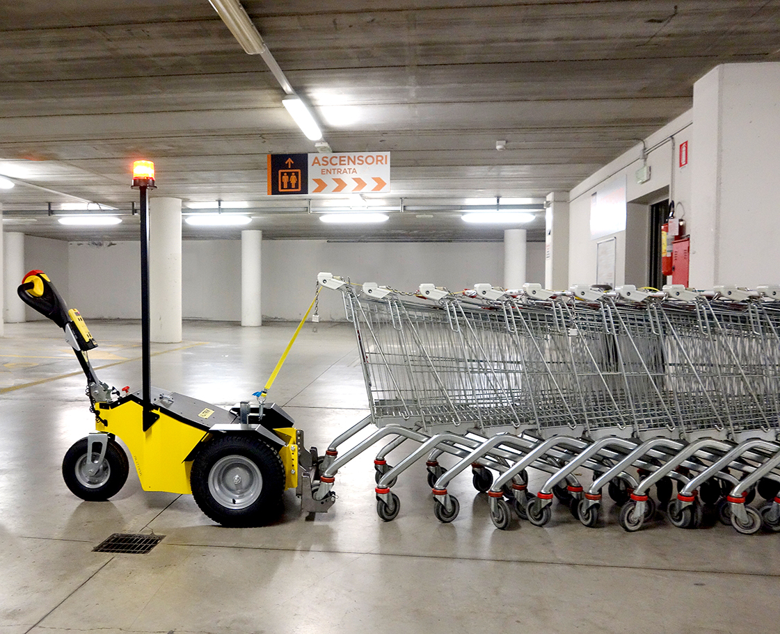 Electric Tug - Trolley Remote | Electric Tugs | Astrolift