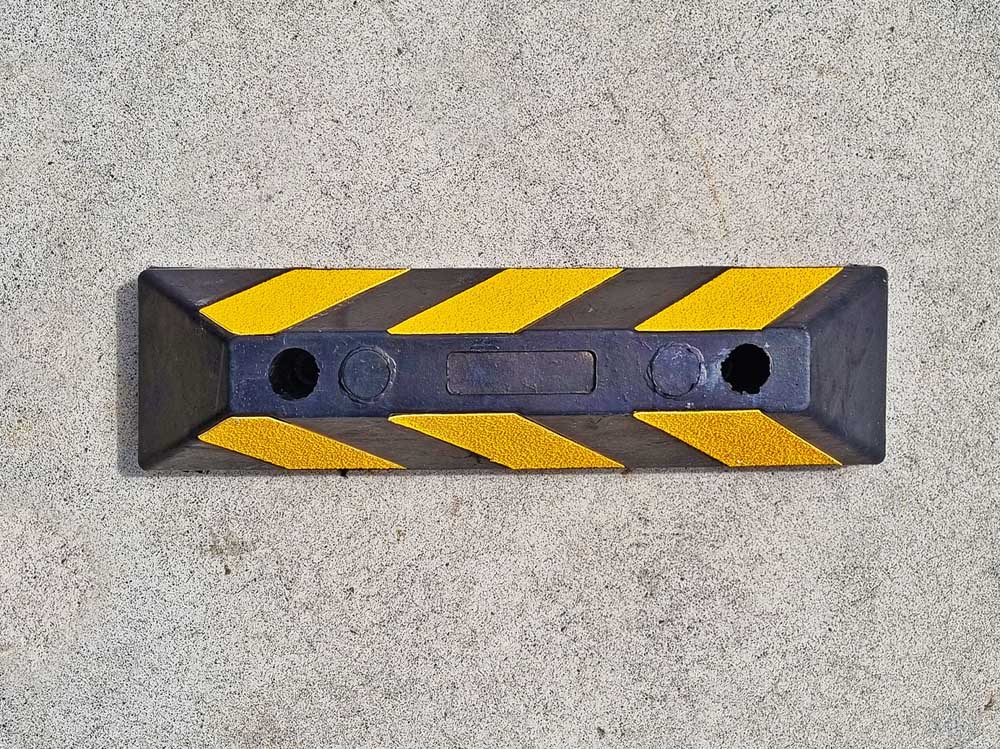 Truck Stops | Heavy Vehicle Wheel Stops | Wheel Stops | Astrolift