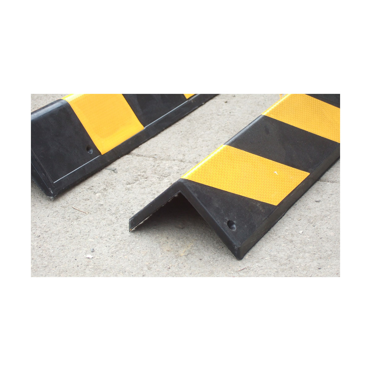 Square Nosed Corner Protector | Column Protectors NZ | Corner & Pillar ...