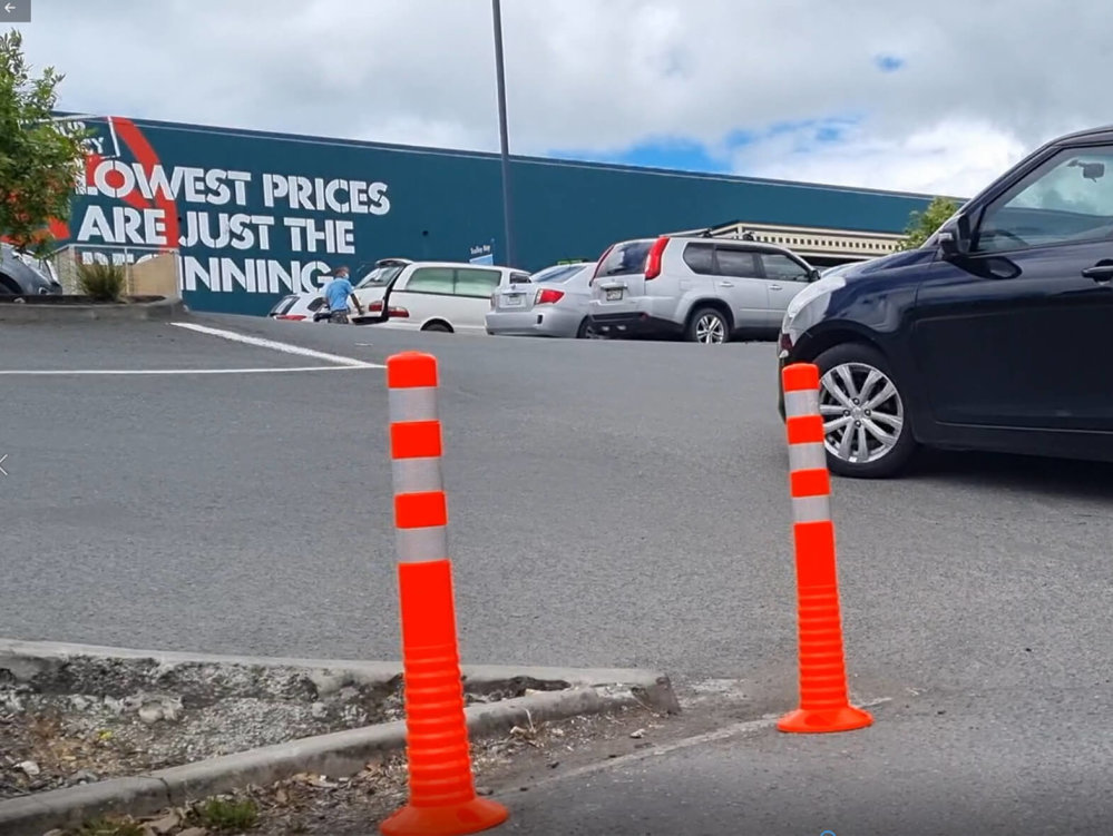 Plastic Traffic Bollards | Traffic Safety @ Astrolift NZ | Bollards ...