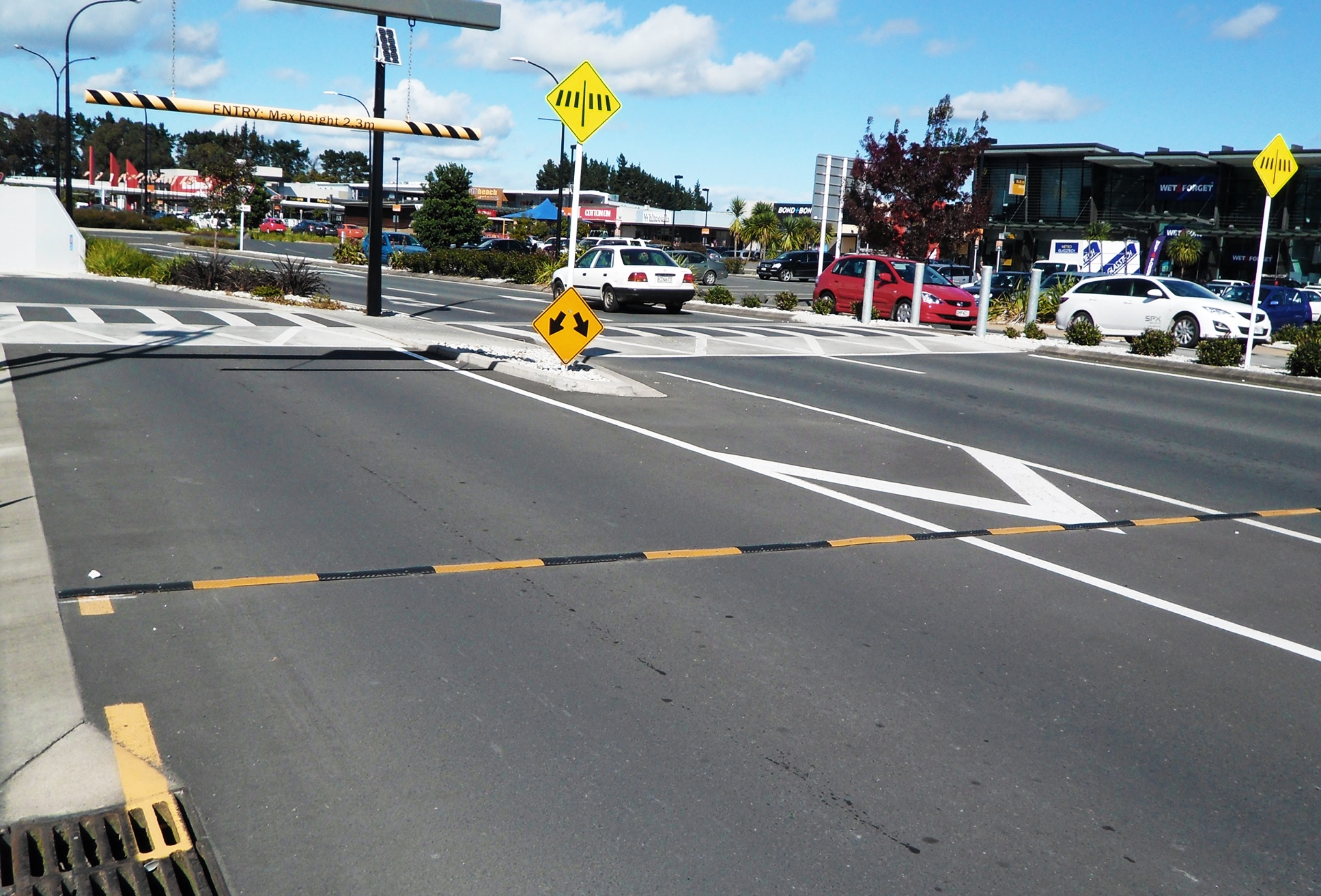 Black and Yellow Rumble Strips | HD, Non-Slip Rubber | Rumble Strips ...