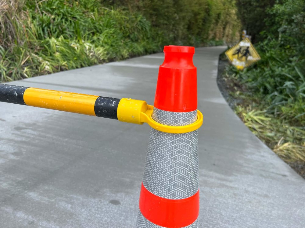 Expanding Cone Bar | Traffic Safety Products and Barriers | Astrolift ...