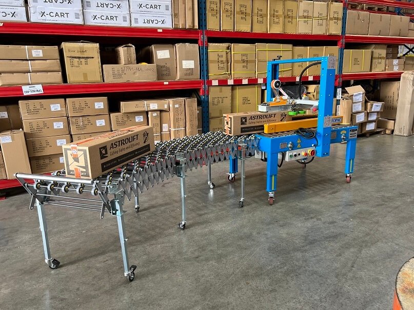 Expanding Skate Wheel Conveyor | Conveyors | Astrolift