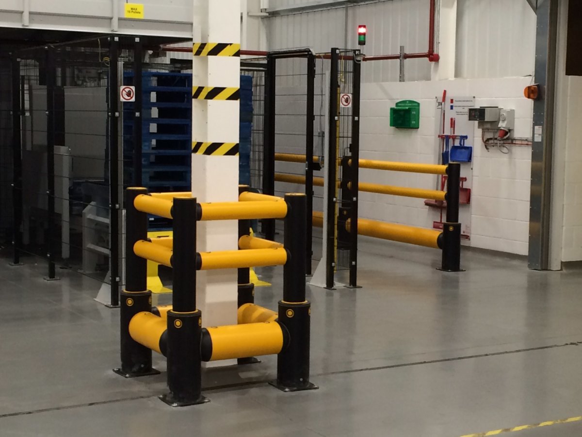 iFlex Single Traffic Barrier+ | Barrier and Safety | Astrolift