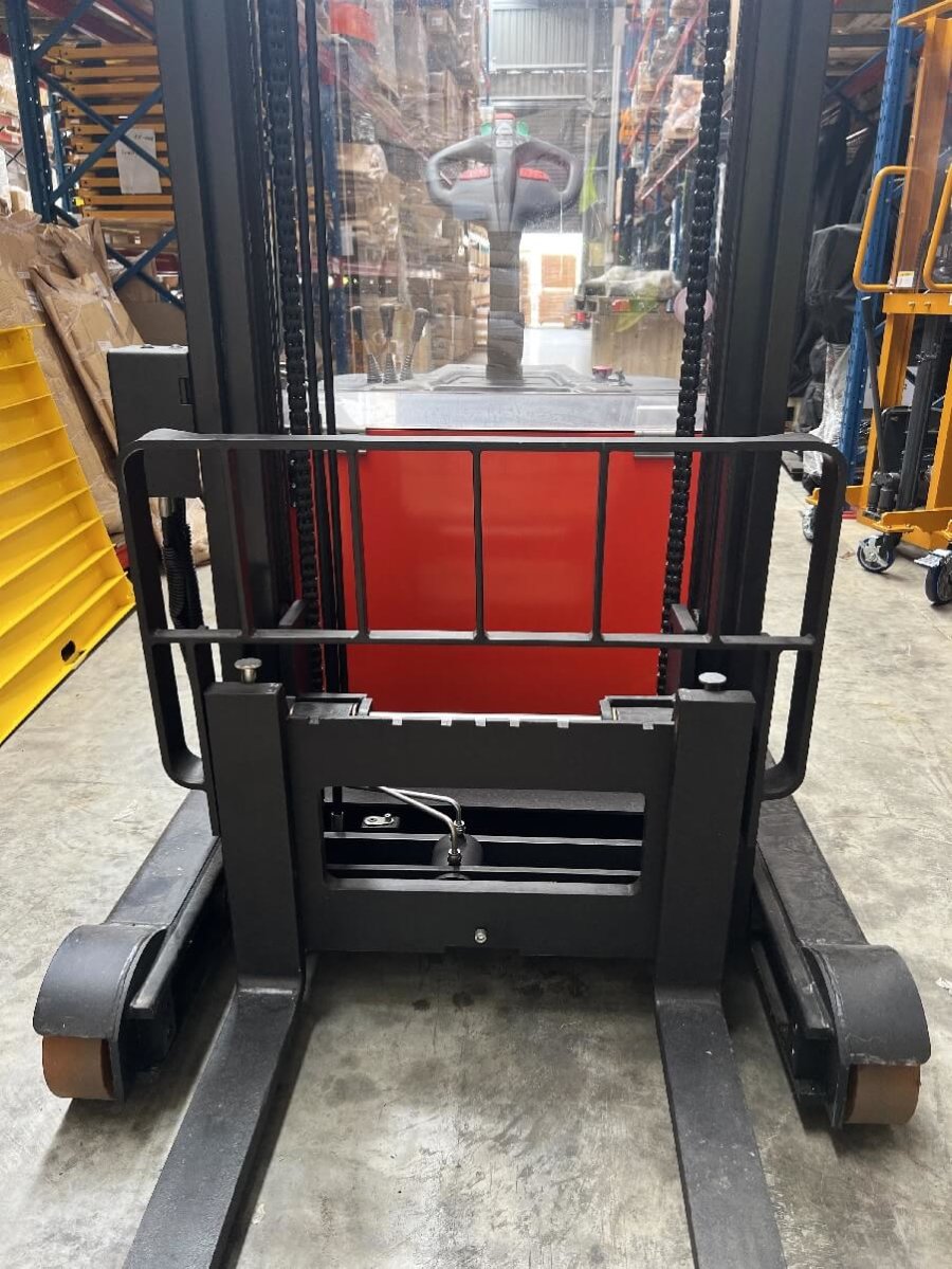 Electric Counter-balance Stacker | Pallet Stackers | Astrolift